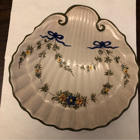 unbranded | Dining | Vintage Italian Ceramic Shell Bowl Excellent ...